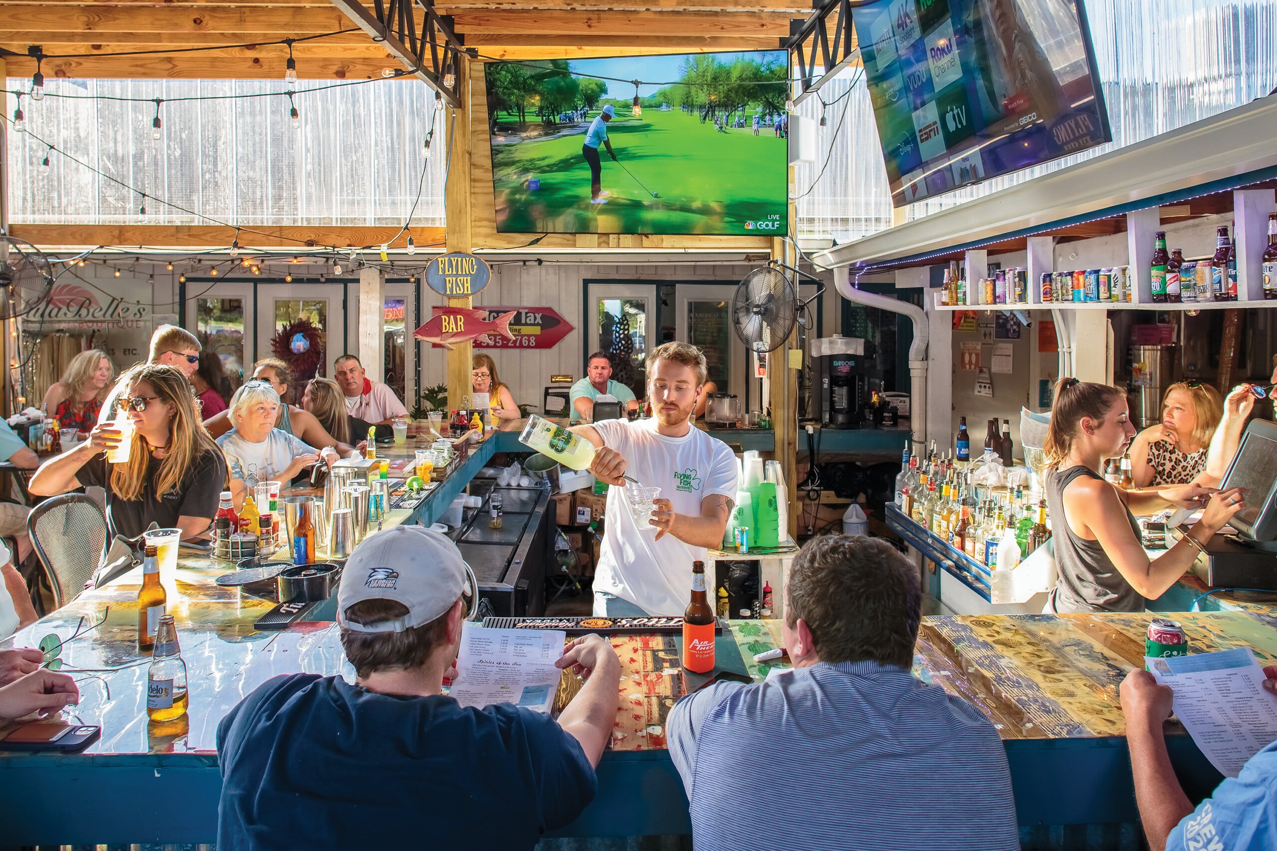 Flying Fish Bar & Grill Savannah GA | Wilmington Island | South Magazine