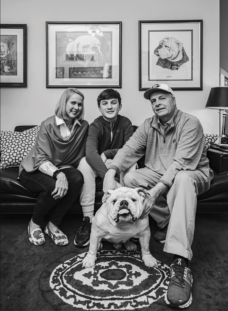 Beloved Mascot Uga X "Que" Passes Away | South Magazine