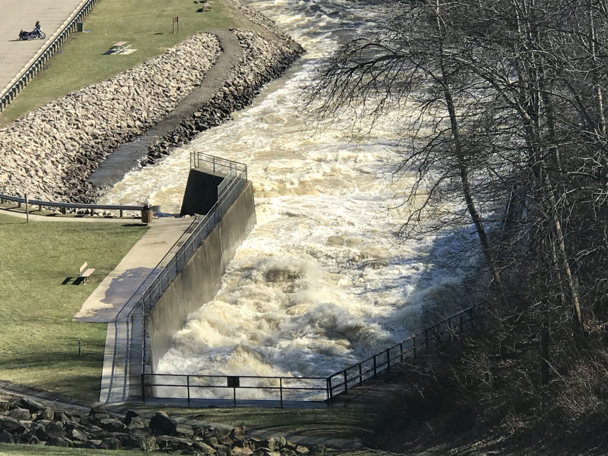 Dillon Dam and flood water control - WHIZ - Fox 5 / Marquee Broadcasting