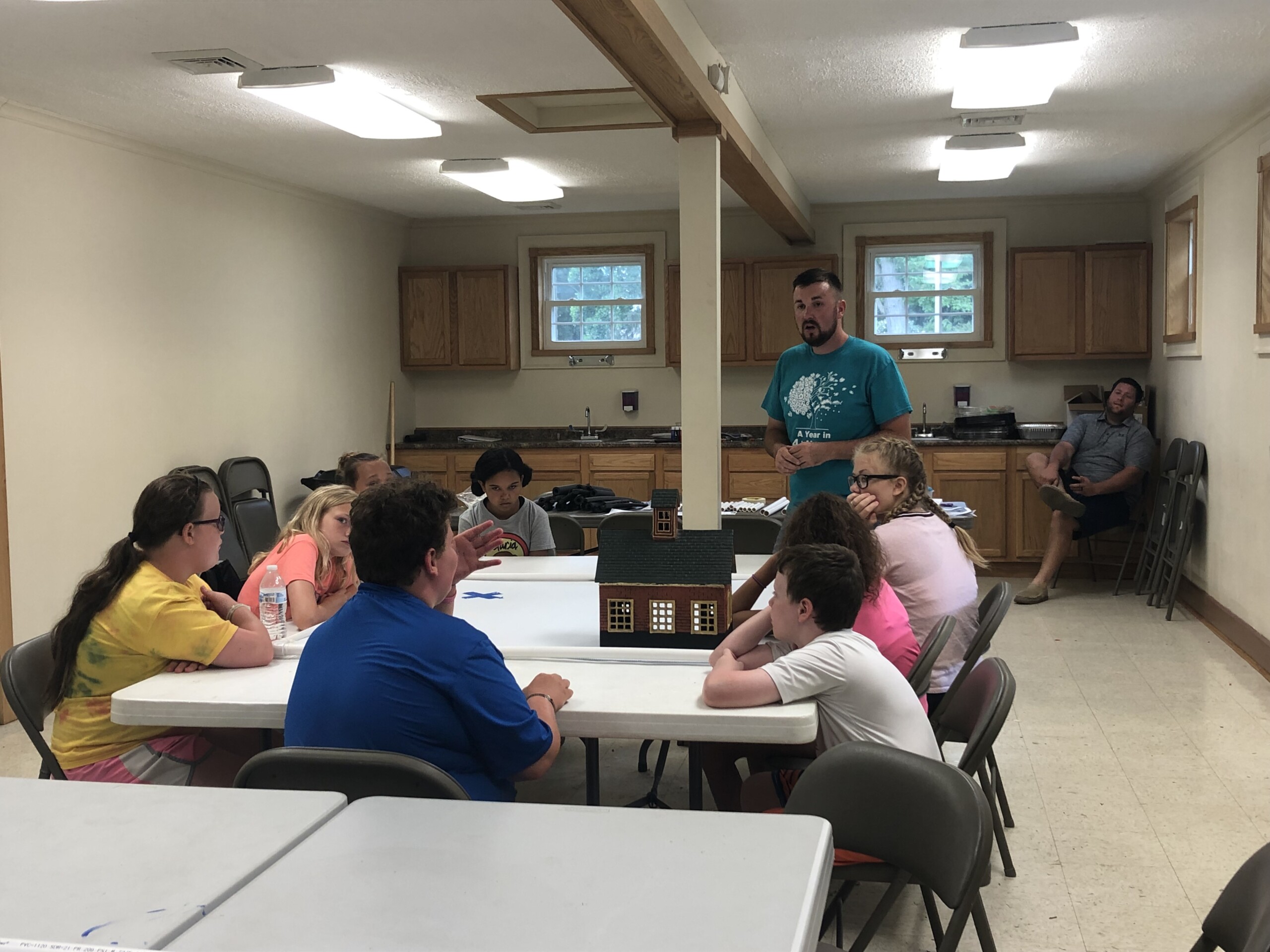 STEM Activities at YMCA Day Camp - WHIZ - Fox 5 / Marquee Broadcasting