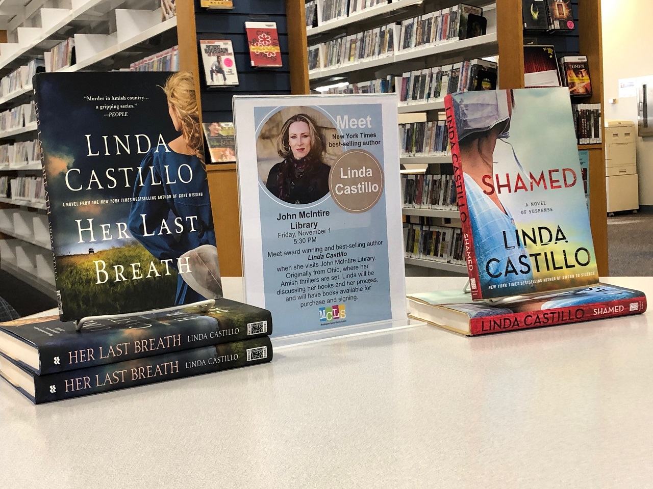 Zanesville Library Hosts Best-Selling Author for Book Signing - WHIZ ...