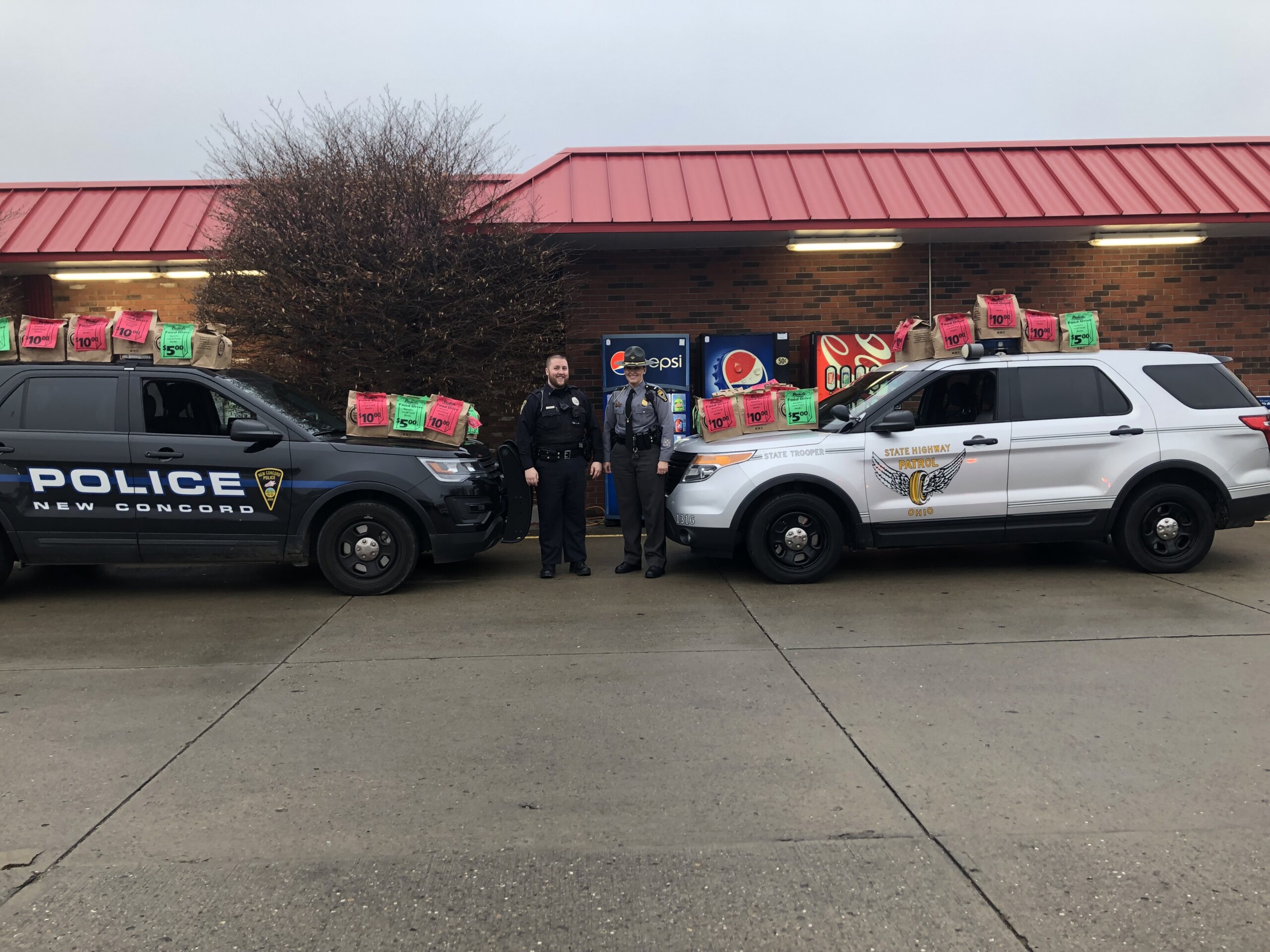 Annual Law Enforcement Food Drive to be a Success - WHIZ - Fox 5 ...
