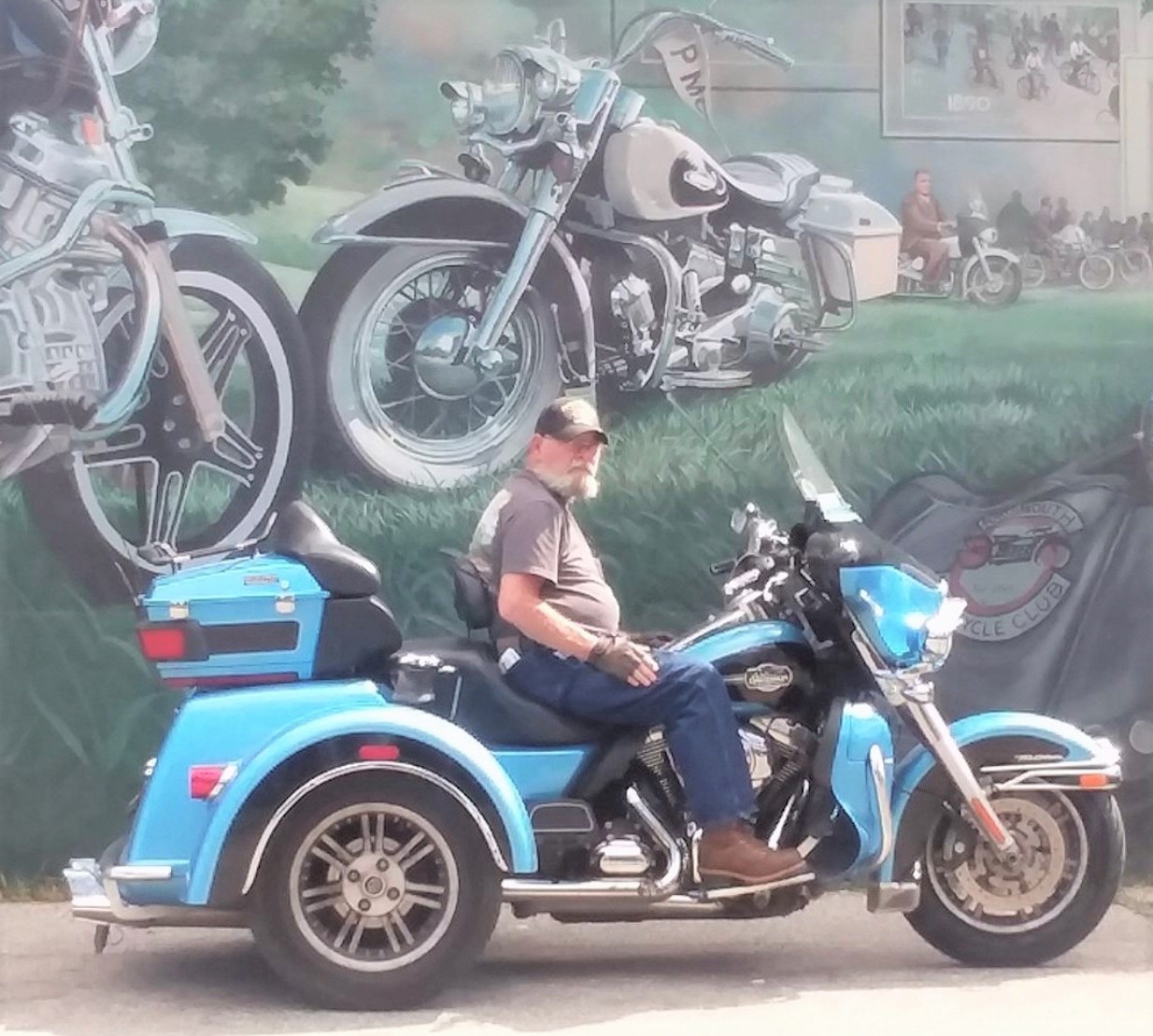 Arthur Lee Thomas - WHIZ - Fox 5 / Marquee Broadcasting