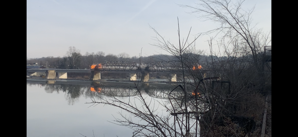 Philo Bridge Demolition Finished - WHIZ - Fox 5 / Marquee Broadcasting