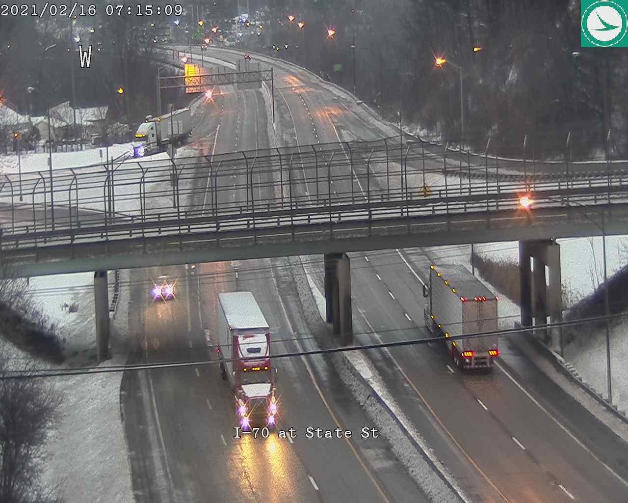 Crews Work to Clear Area Roads of Ice and Snow - WHIZ - Fox 5 / Marquee ...