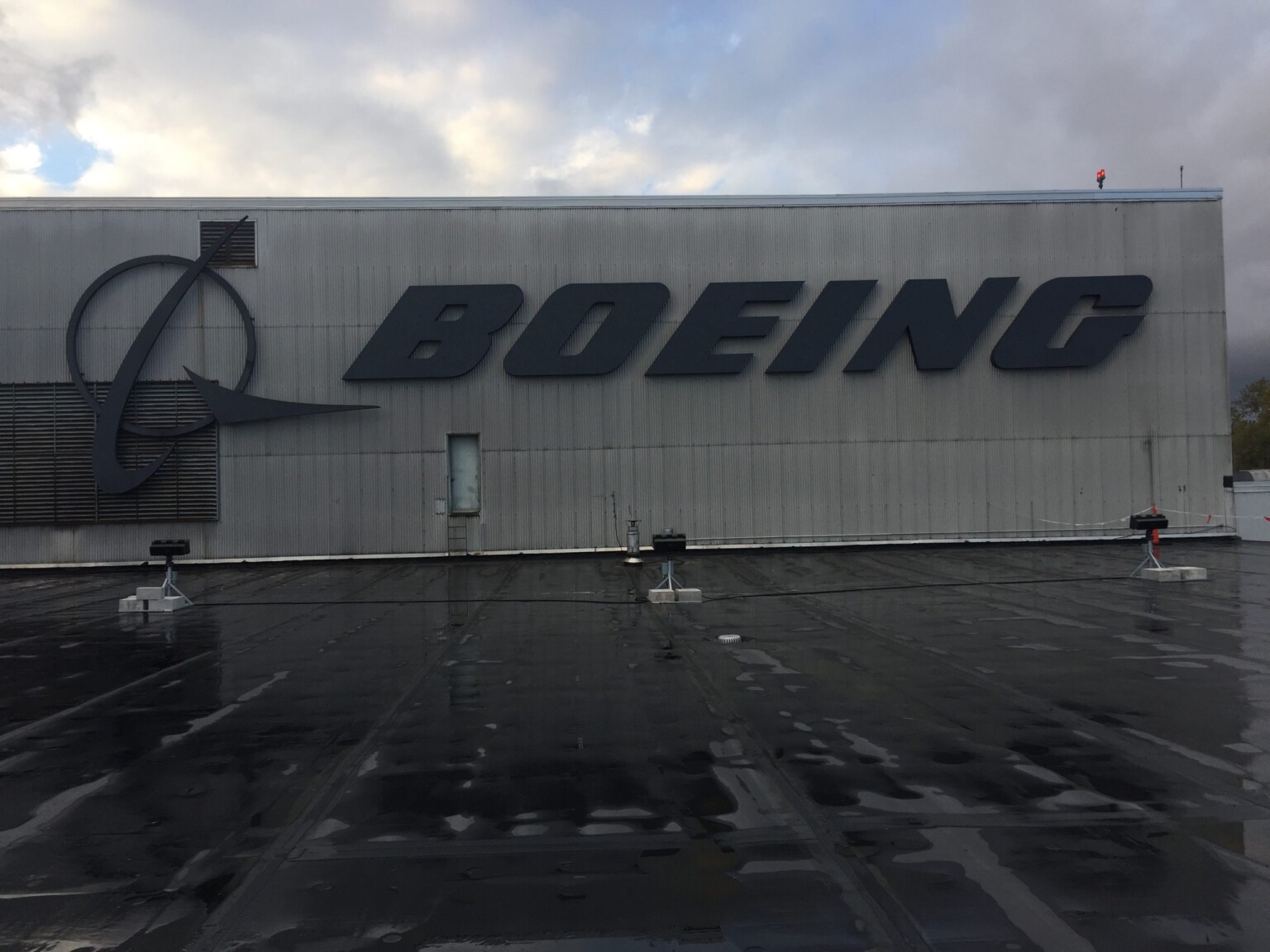 Boeing Extends Lease at Heath Facility - WHIZ - Fox 5 / Marquee ...