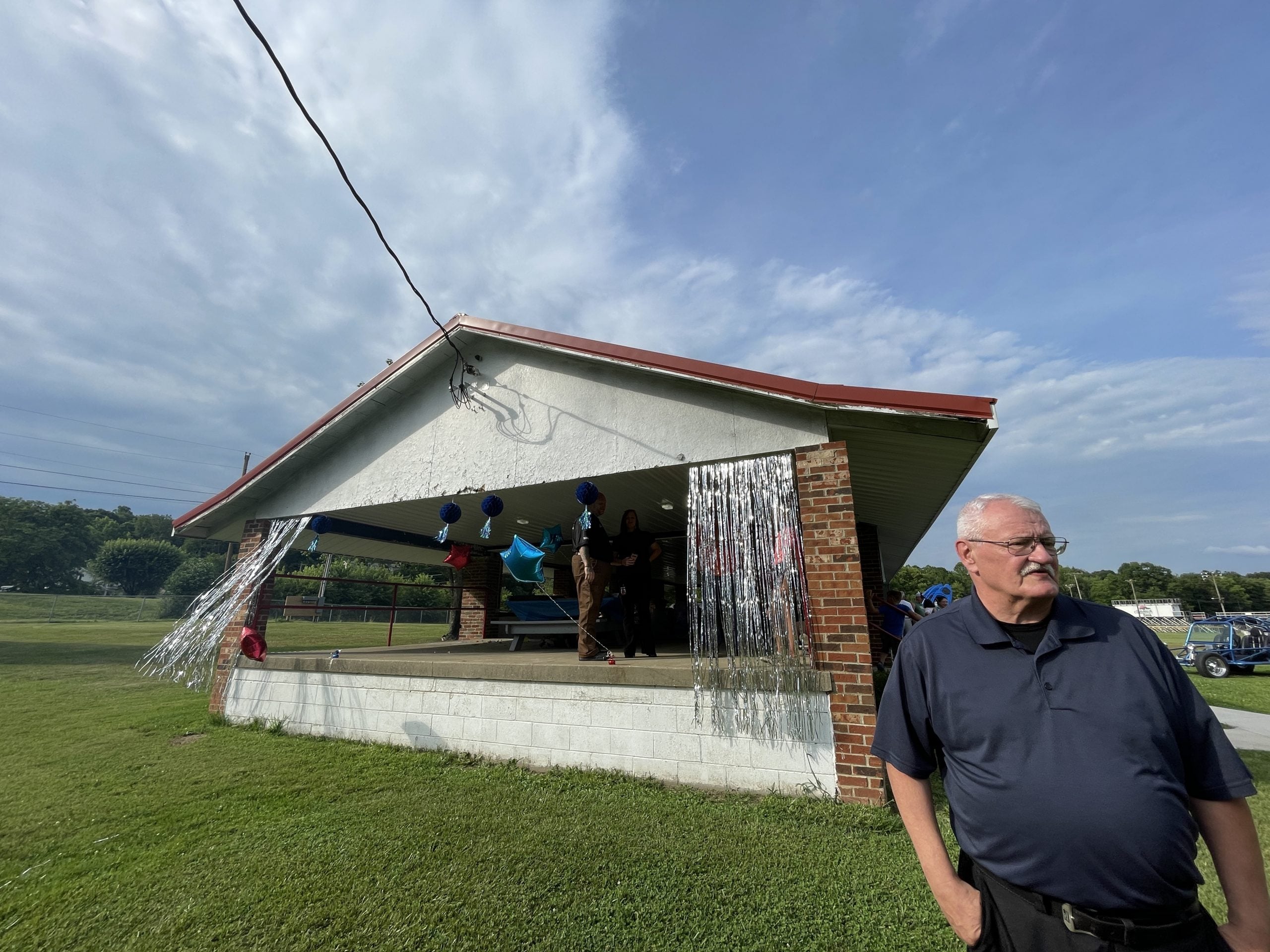 Crooksville Police Chief Retires - WHIZ - Fox 5 / Marquee Broadcasting