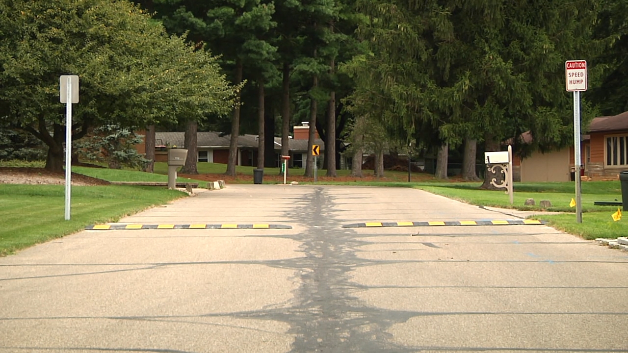 City looks to add more Speed Humps - WHIZ - Fox 5 / Marquee Broadcasting