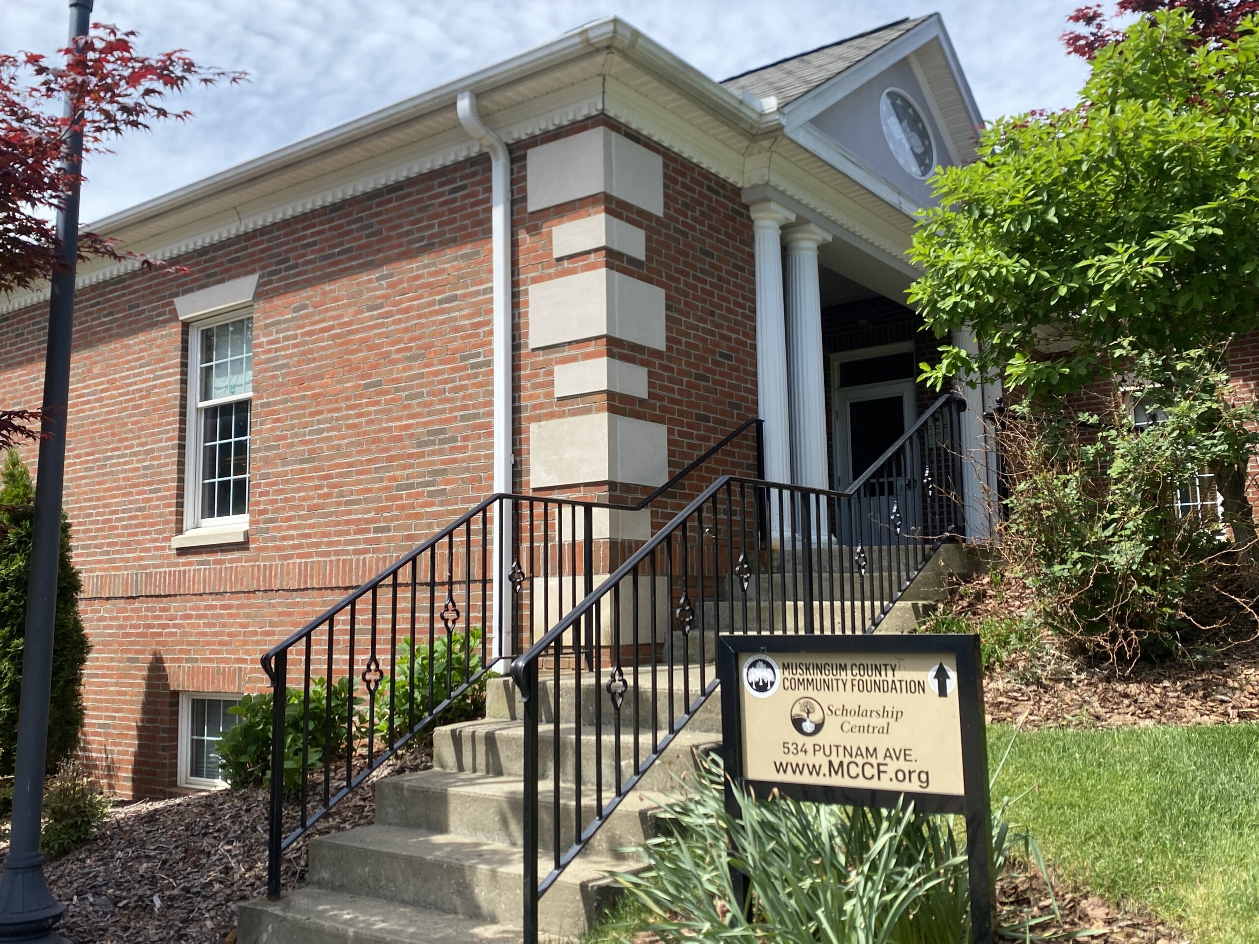 MCCF Awards Nearly $70,000 - WHIZ - Fox 5 / Marquee Broadcasting