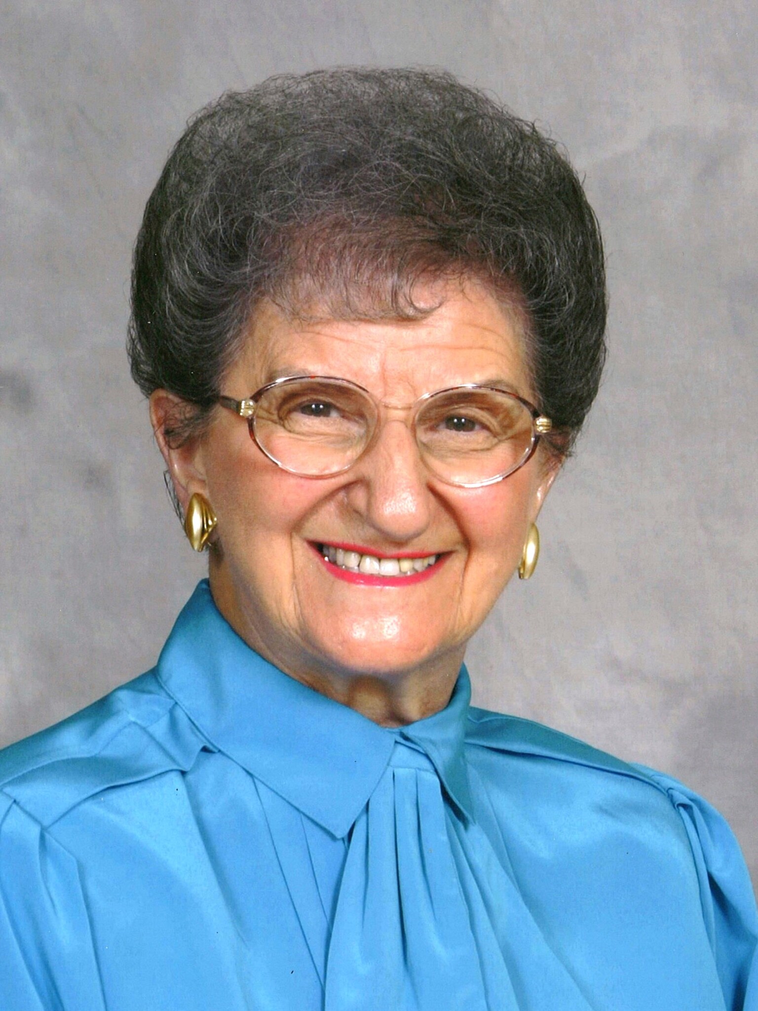 Elizabeth Lewis - WHIZ - Fox 5 / Marquee Broadcasting