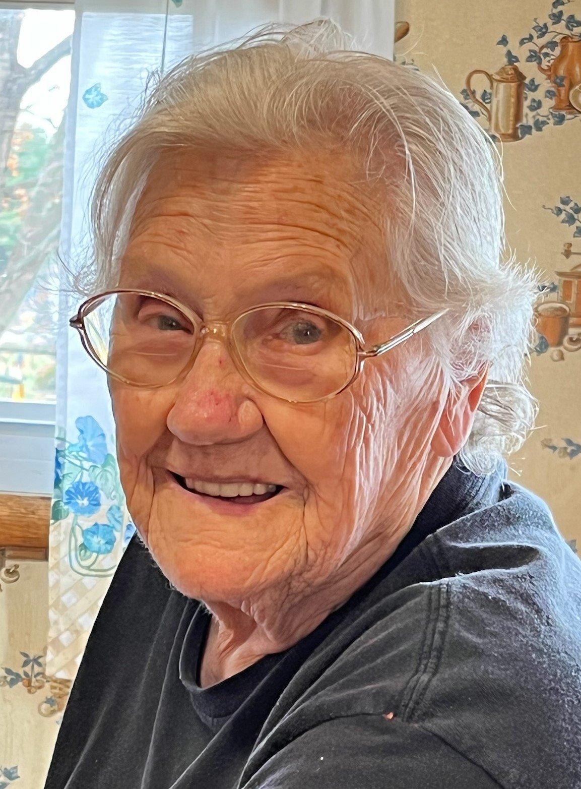 Ramona "Mona" Congrove - WHIZ - Fox 5 / Marquee Broadcasting