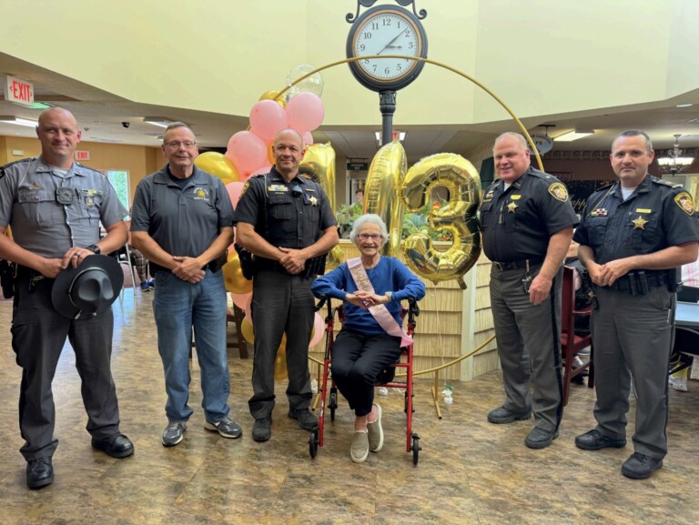 Local Woman Celebrates 103rd Birthday at the Oaks - WHIZ - Fox 5 ...