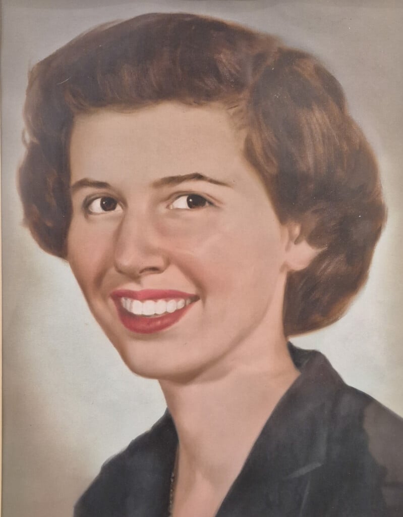 Anne Gilbert - WHIZ - Fox 5 / Marquee Broadcasting
